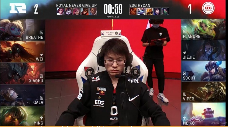 🎮Flandre鳄鱼孤胆立功Wei波比神锤棋差一着 EDG拖入决胜局-直播吧