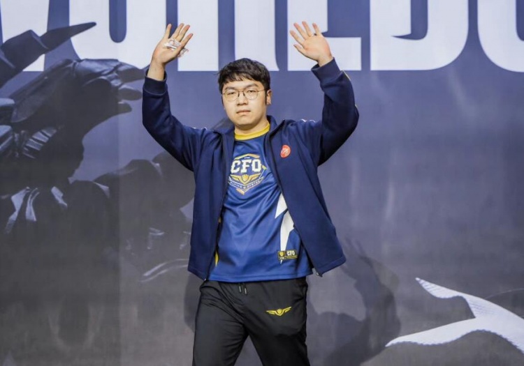 CFO打野采访：不出名在对战RNG和Gen.G的时候对我们是一种优势-直播吧