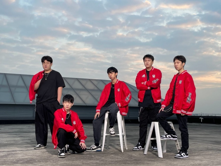 PCL官博更新：NH、TYLOO、PERO三队出征照花絮-直播吧