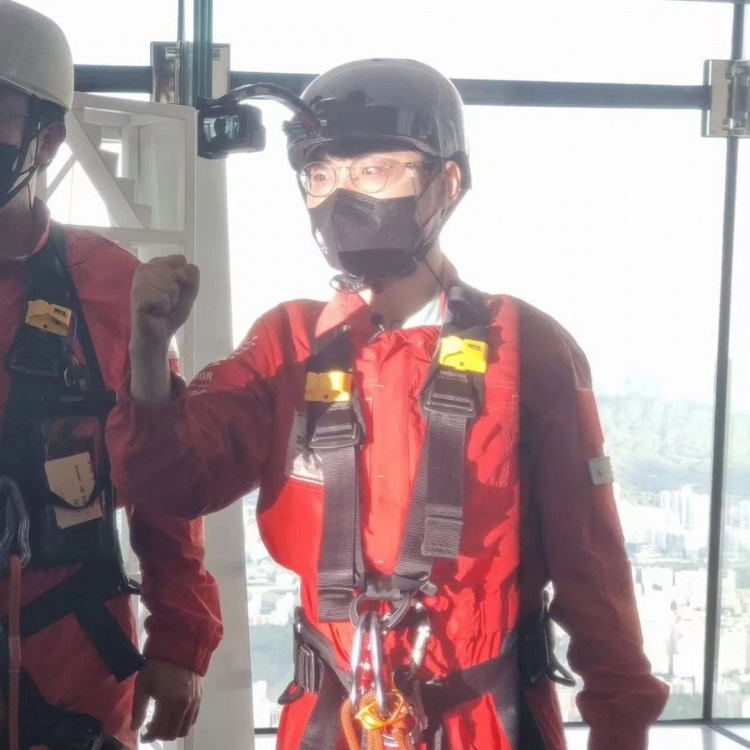 DK更新了ShowMaker选手返图：勇敢猫猫-直播吧