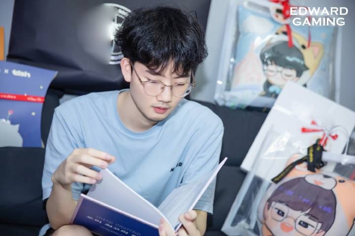 EDG工作人员：我们给viper开出了最好的条件，kt只有我们一半-直播吧