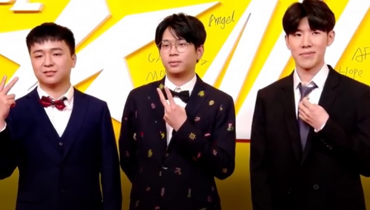 上单势力登场！Theshy、Shanji、Wayward齐走红毯-直播吧