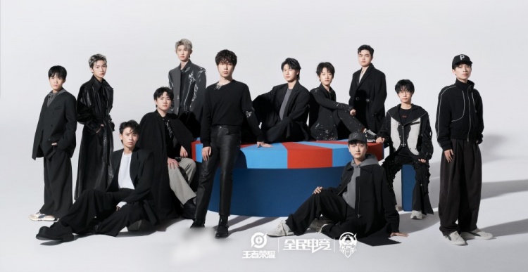 KPL选手时尚大片：身披骑士盔甲与光同行，团队精神比肩共进-直播吧