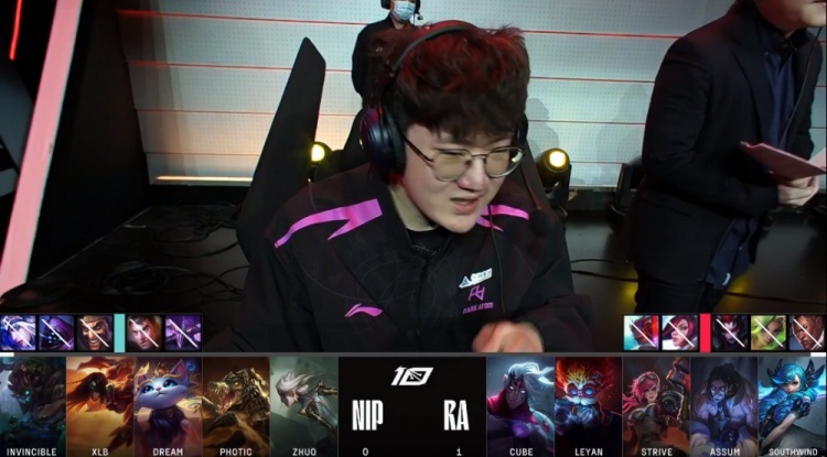 🎮Cube站桩格温一刀剪天下 Invincible登场难救主 RA横扫NIP-直播吧