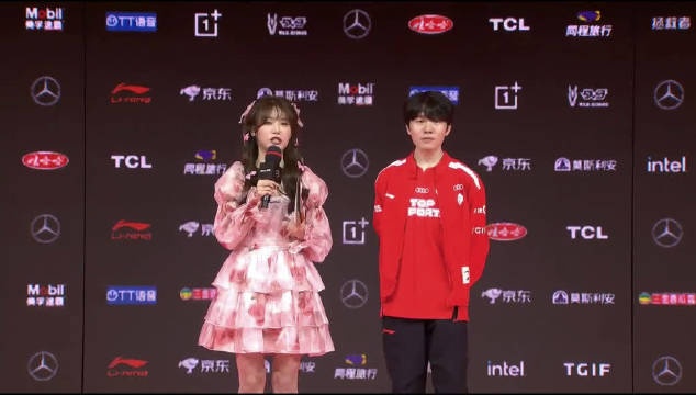 TES赛后采访 Rookie：我们五连败之后 气氛没有以前那么活泼了-直播吧