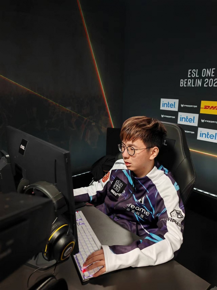 Aster赛前返图：兄弟们已经就位 本届major首场比赛即将开始！-直播吧