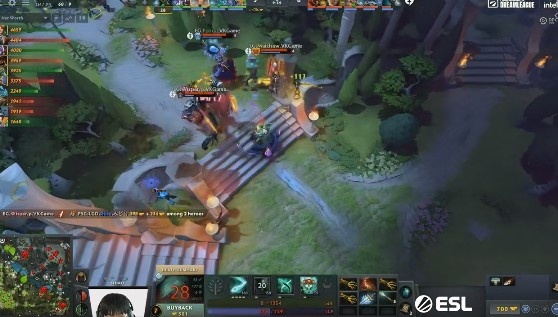 🎮莫言紫猫灵性异化躲猛犸大招 Shiro奶绿骑脸输出 LGD1-0EG-直播吧