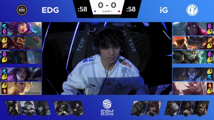 🎮ESM半决赛：Leave卡莎暴雨来袭Solokill踏火蛮冲 EDG先下一城-直播吧