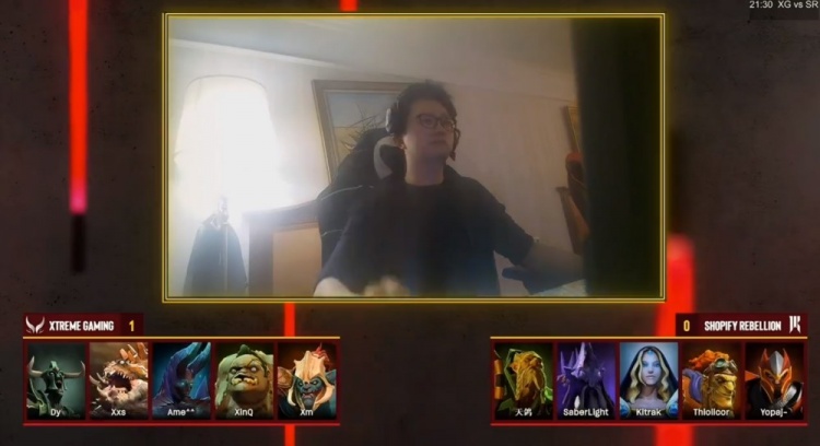 🎮尽兴！Xm哈斯卡+XinQ帕吉图一乐玩的开心 XG战平SR双双晋级-直播吧