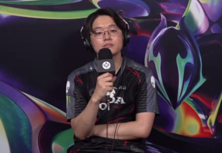 CoreJJ：打TES前信心满满，但比赛被他们换线搞晕，直接没状态了-直播吧手机版