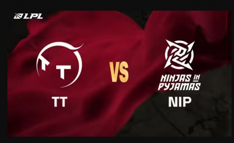 🎮纯纯辅助gap！Feather泰坦乱秀ppgod曙光无暇赴死 TT击败NIP-直播吧