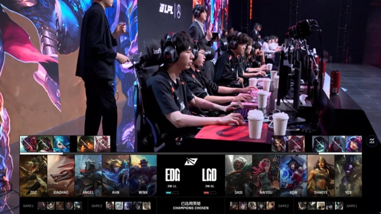 🎮打野GAP！Xiaohao冥犬刷爆naiyou野区 EDG稳扎稳打2-1战胜LGD-直播吧