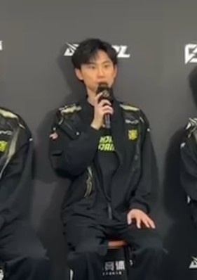 遭套路了啊！Doinb：左手说玩鳄鱼Solo 结果给Ban了 随便选了克烈-直播吧