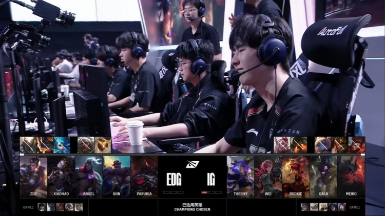 🎮十面埋伏！TheShy剑魔砍爆EDG GALA芸阿娜肆意收割 iG拿赛点-直播吧