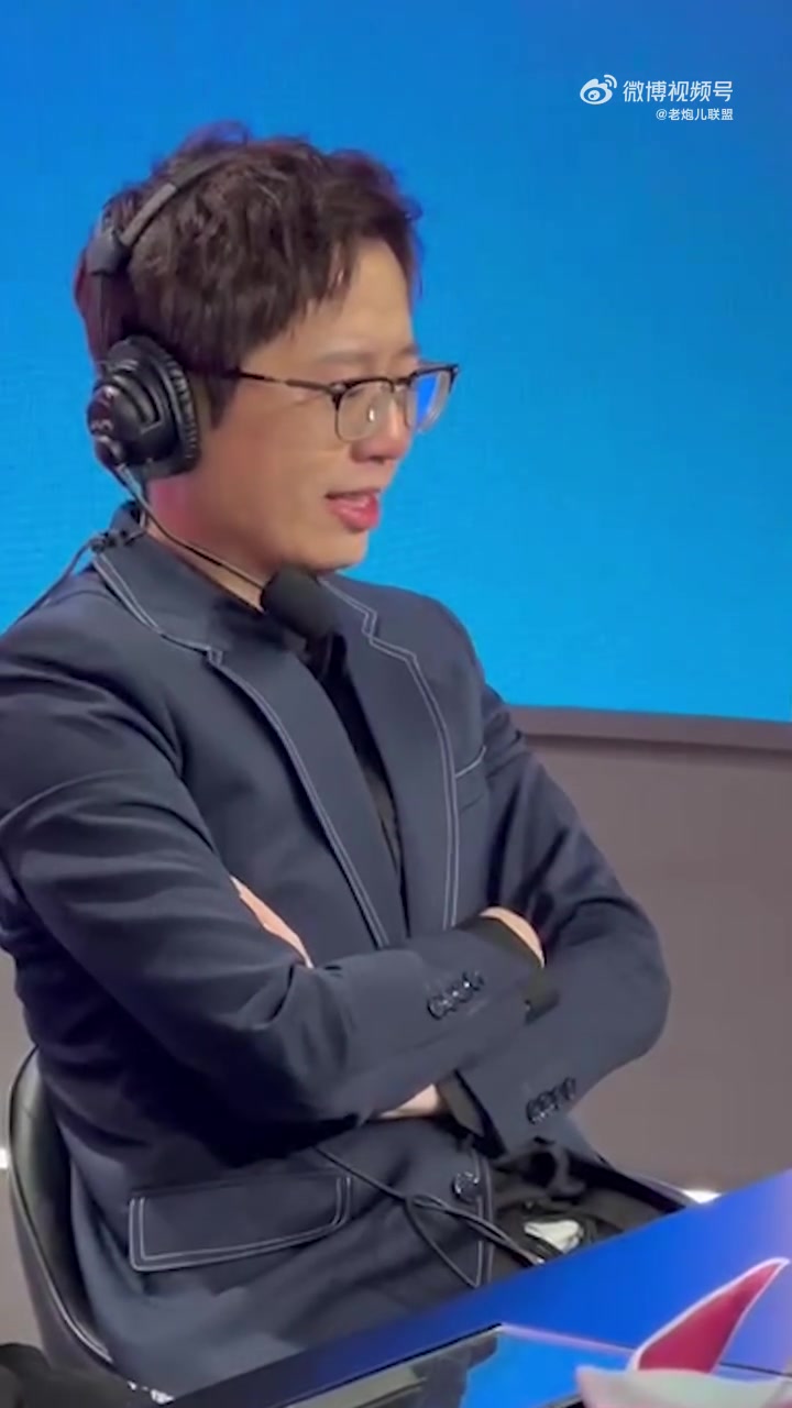 米勒为Deft夺冠而落泪：十年历炼，deft终于捧起奖杯-直播吧