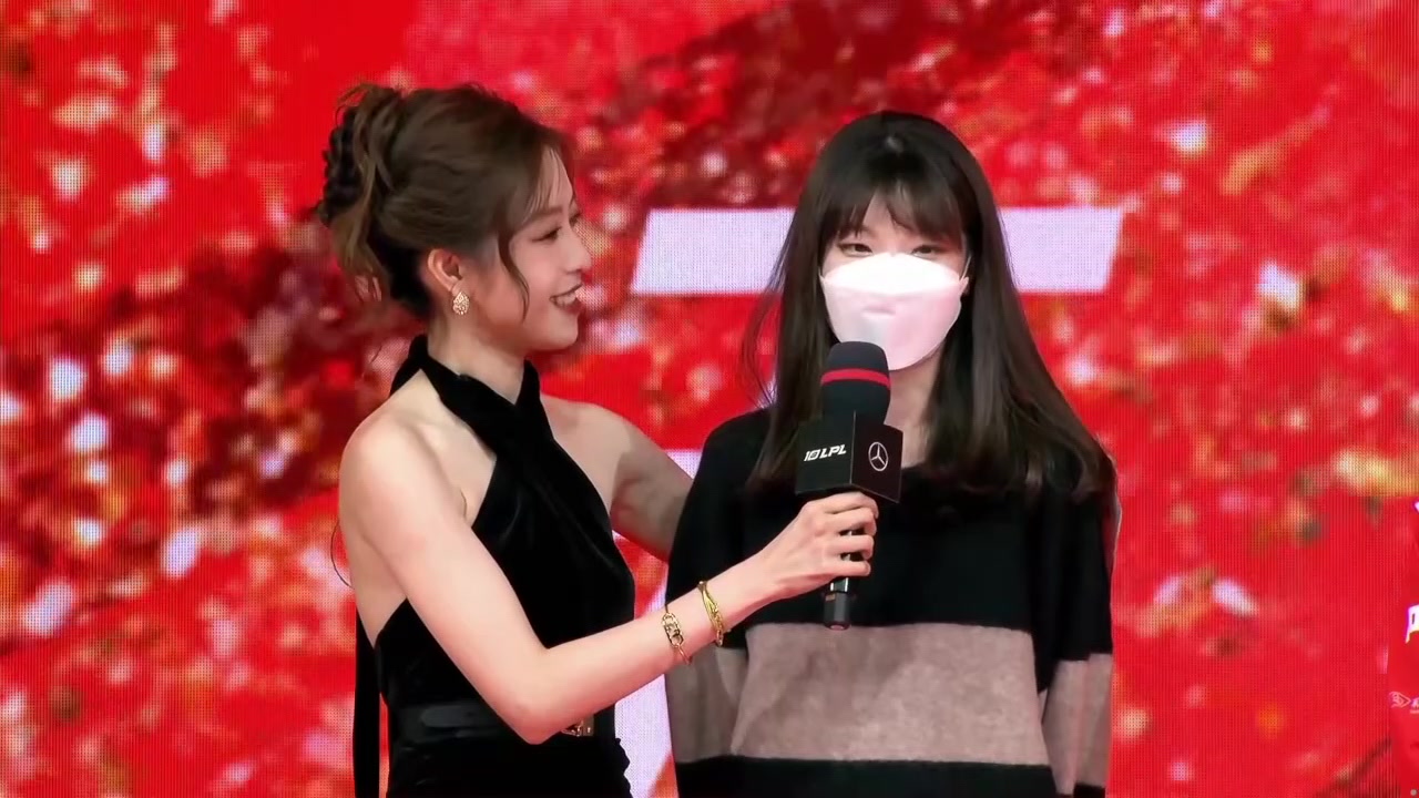 这大长腿😍JKL的高质量妈妈粉-直播吧