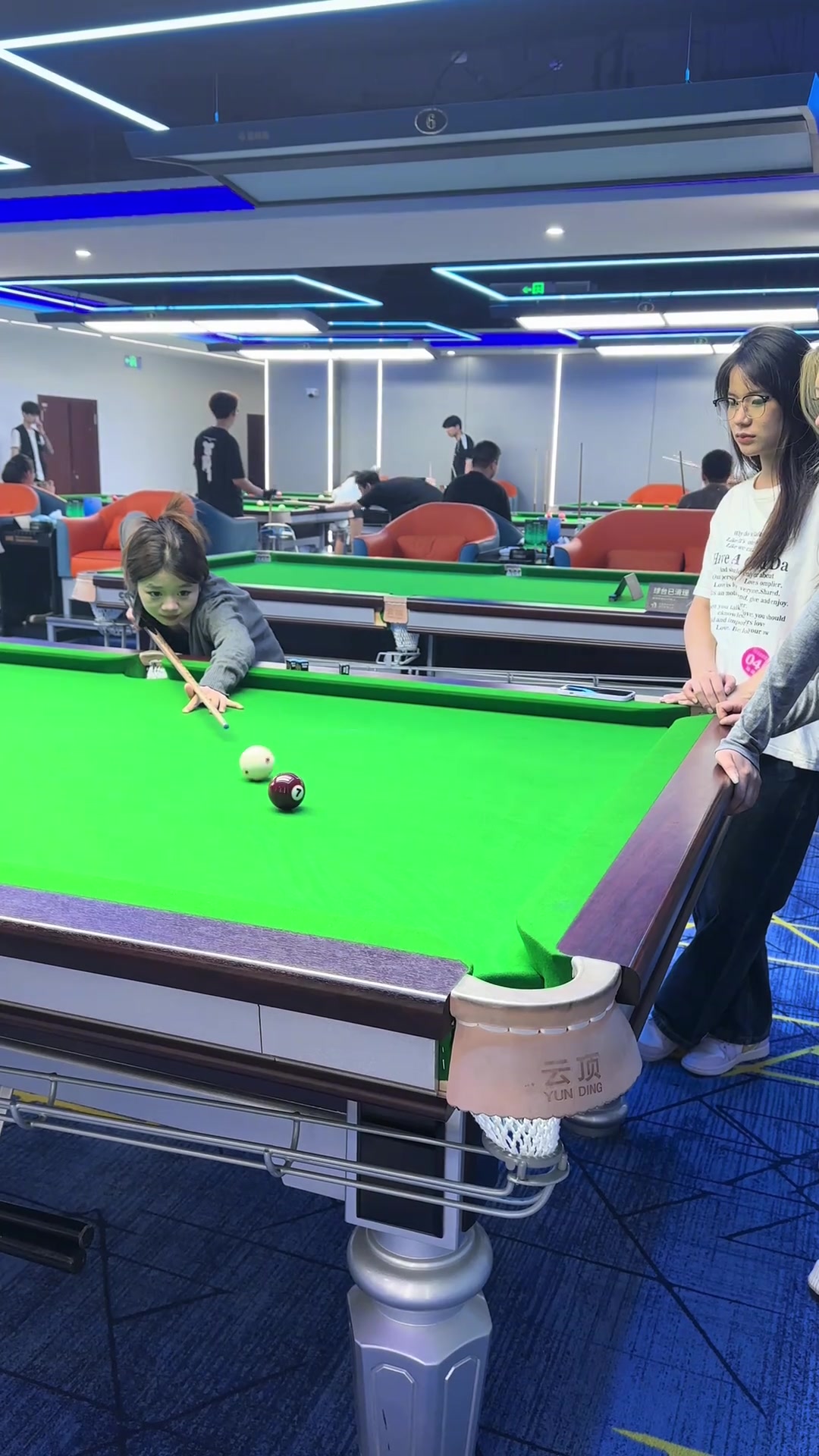 听说这就是打台球喜欢轻推的后果-直播吧